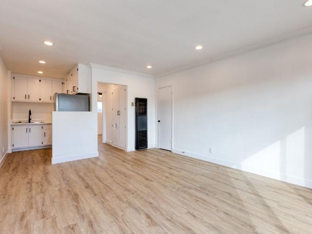 1 Bedroom Apartment for Rent at 10015 Alondra Blvd #4, Bellflower, CA 90706 Bellflower