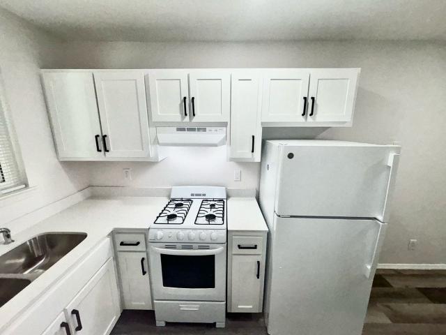 1 Bedroom Apartment for Rent at 1001 Louisiana Boulevard Southeast #27, Albuquerque, NM 87110 Elder Homstead