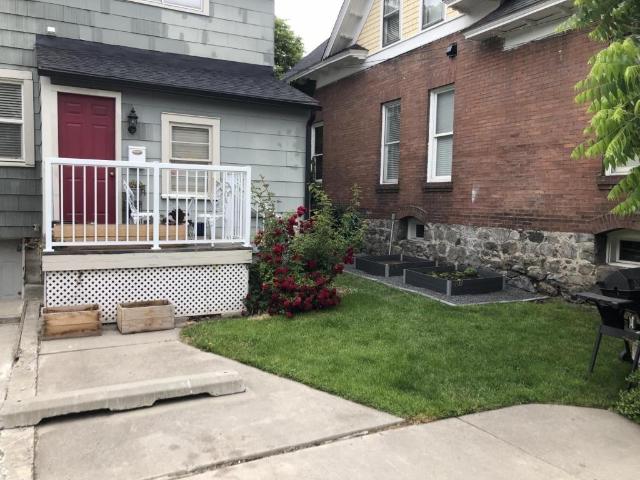 1 Bedroom Apartment for Rent at 1005 W Augusta Ave, Spokane, WA 99205 West Central