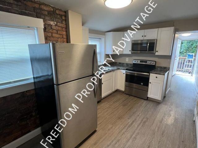1 Bedroom Apartment for Rent at 1014 Bingham St #2, Pittsburgh, PA 15203 Southside Flats