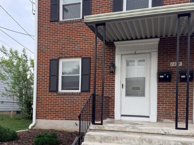 1 Bedroom Apartment for Rent at 1015 S Raleigh St #1, Martinsburg, WV 25401