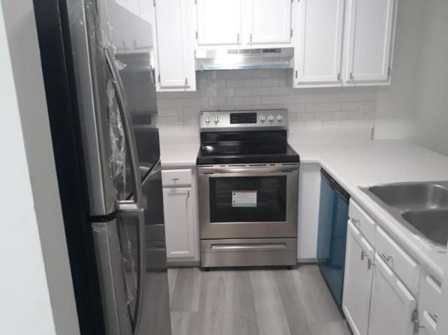 1 Bedroom Apartment for Rent at 10163 Guidy Ln #9, Pensacola, FL 32514