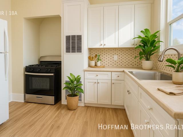 1 Bedroom Apartment for Rent at 1022 N Berendo St #3, Los Angeles, CA 90029 East Hollywood