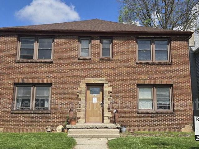1 Bedroom Apartment for Rent at 1033 Edgewater Ave #4, Fort Wayne, IN 46805 Northside