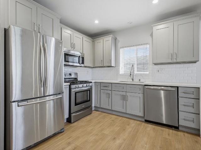 1 Bedroom Apartment for Rent at 1042 North Bonnie Brae Street, Los Angeles, CA 90026 Greater Echo Park Elysian