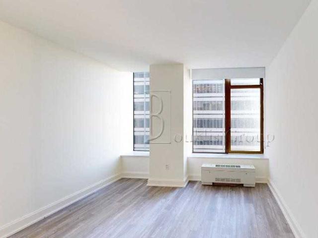 1 Bedroom Apartment for Rent at 10 Hanover Sq #07X, New York, NY 10005 Financial District
