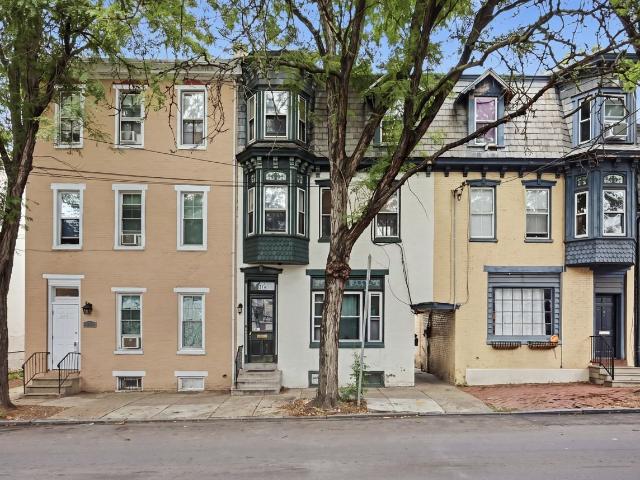1 Bedroom Apartment for Rent at 113 King Street Front Second Floor 2 #2, Pottstown, PA 19464