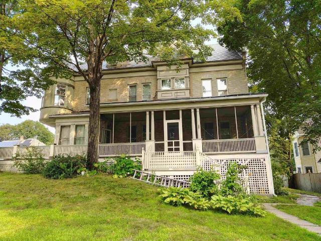 1 Bedroom Apartment for Rent at 113 School St #2b, Concord, NH 03301