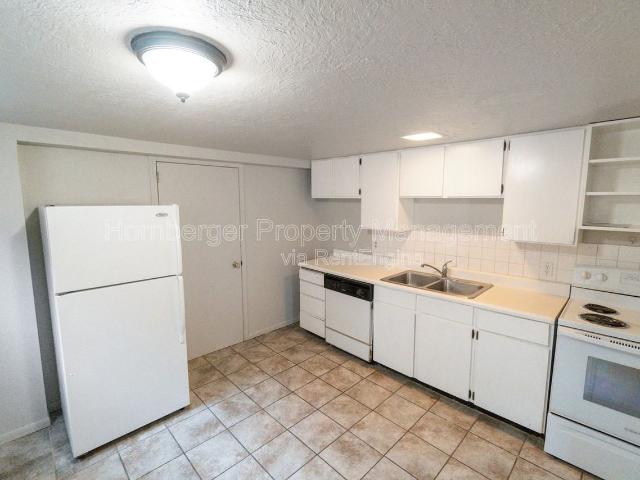 1 Bedroom Apartment for Rent at 1108 W 12th Ave #4, Spokane, WA 99204 Cliff Cannon