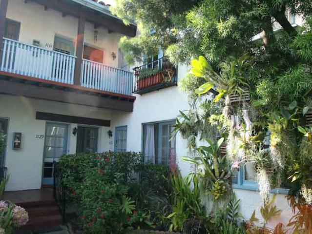 1 Bedroom Apartment for Rent at 1109 Masselin Ave #1131, Los Angeles, CA 90019 Mid City West