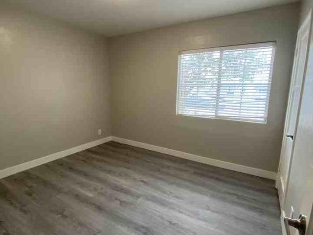 1 Bedroom Apartment for Rent at 11145 Crestbrook St #4, Norwalk, CA 90650 Norwalk