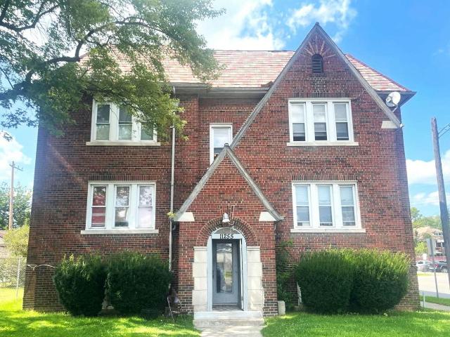 1 Bedroom Apartment for Rent at 11255 Charlemagne St #1, Detroit, MI 48213 Conner