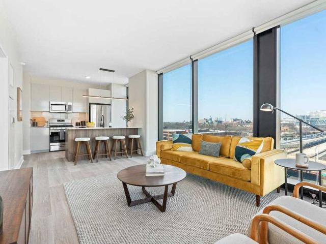 1 Bedroom Apartment for Rent at 1125 W Van Buren St #1 1, Chicago, IL 60607 Near West Side