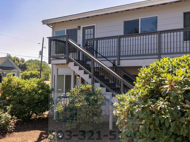 1 Bedroom Apartment for Rent at 1131 Se 17th Ave, Portland, OR 97214 Buckman