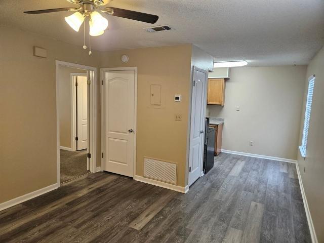 1 Bedroom Apartment for Rent at 117 Alder Ave Se, Fort Walton Beach, FL 32548 Elliott's Point
