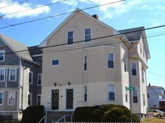 1 Bedroom Apartment for Rent at 115 Waterman Ave #2, East Providence, RI 02914