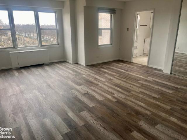 1 Bedroom Apartment for Rent at 1170 Ocean Pkwy #5L, New York, NY 11230 Midwood