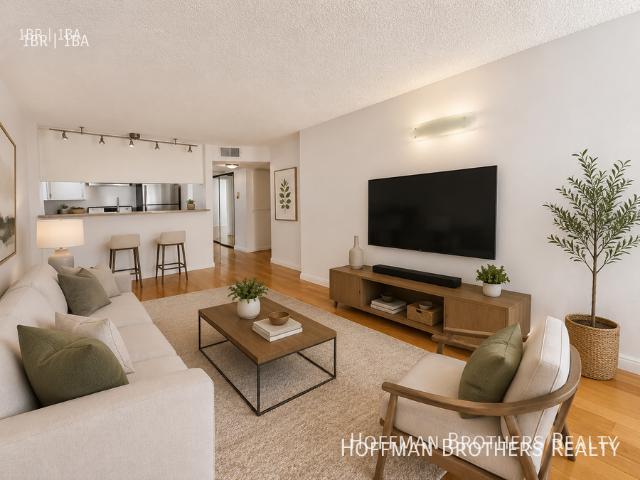 1 Bedroom Apartment for Rent at 1200 N Orange Dr #102, Los Angeles, CA 90038 Central Hollywood