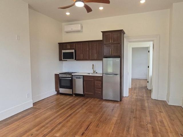 1 Bedroom Apartment for Rent at 1205 Lee Street #1, Covington, KY 41011