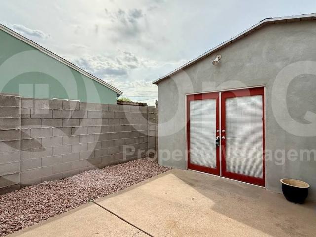 1 Bedroom Apartment for Rent at 1209 W Indianola Ave #B, Phoenix, AZ 85013
