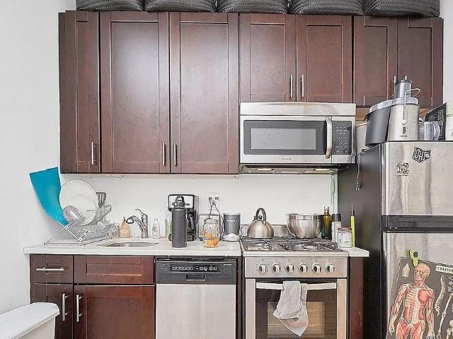 1 Bedroom Apartment for Rent at 120 Macdougal St, New York, NY 10012 Greenwich Village