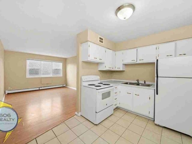 1 Bedroom Apartment for Rent at 1213 N 34th Ave #23, Melrose Park, IL 60160