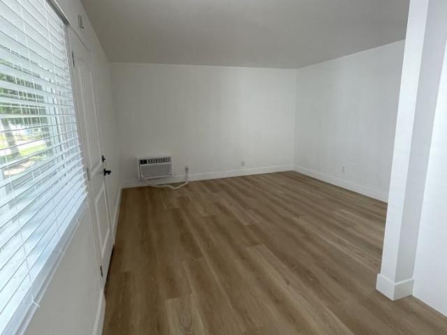 1 Bedroom Apartment for Rent at 1221 Beechwood Street #96, Santa Ana, CA 92705 Cabrillo Park