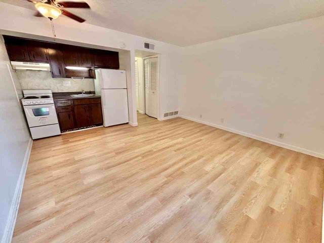1 Bedroom Apartment for Rent at 1221 S 3rd St, Louisville, KY 40203 Old Louisville