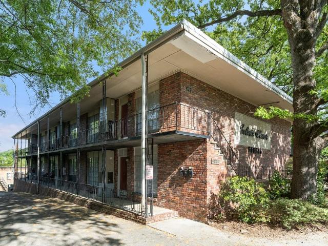 1 Bedroom Apartment for Rent at 1227 29th St S #C, Birmingham, AL 35205 Highland Park