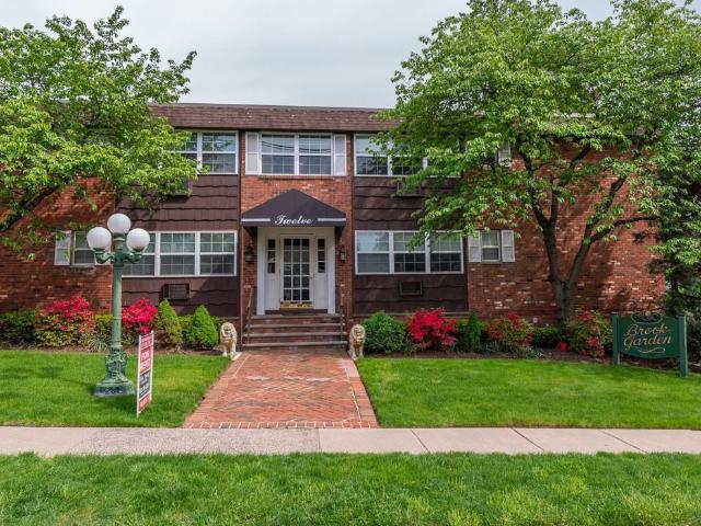 1 Bedroom Apartment for Rent at 12 Brookside Ave #2, Caldwell, NJ 07006