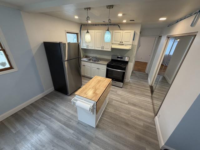 1 Bedroom Apartment for Rent at 12 Chapel Place #1, North Babylon, NY 11703 North Babylon