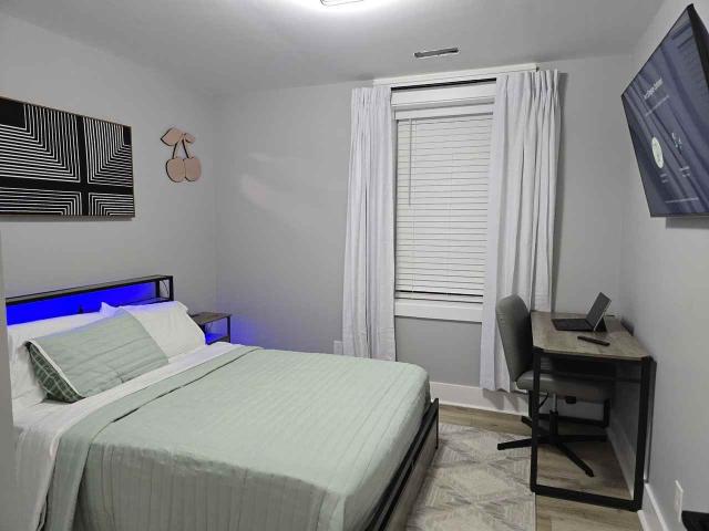 1 Bedroom Apartment for Rent at 1315 Gorrell St #4, Greensboro, NC 27401