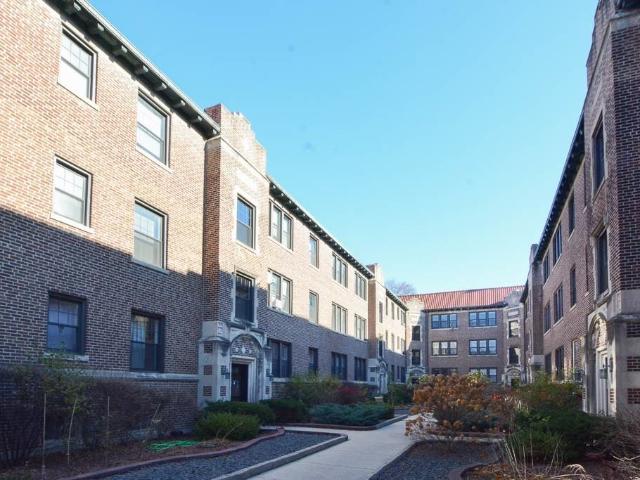 1 Bedroom Apartment for Rent at 1315 Oak Ave #2I, Chicago, IL 60201 Evanston