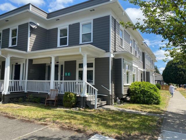 1 Bedroom Apartment for Rent at 1315 S 9th St #B, Tacoma, WA 98405 Central