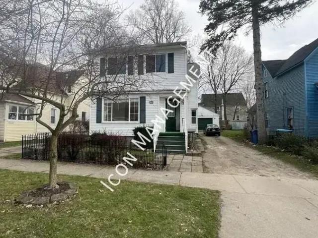 1 Bedroom Apartment for Rent at 132 Reed Ave #2, Kalamazoo, MI 49001 Edison