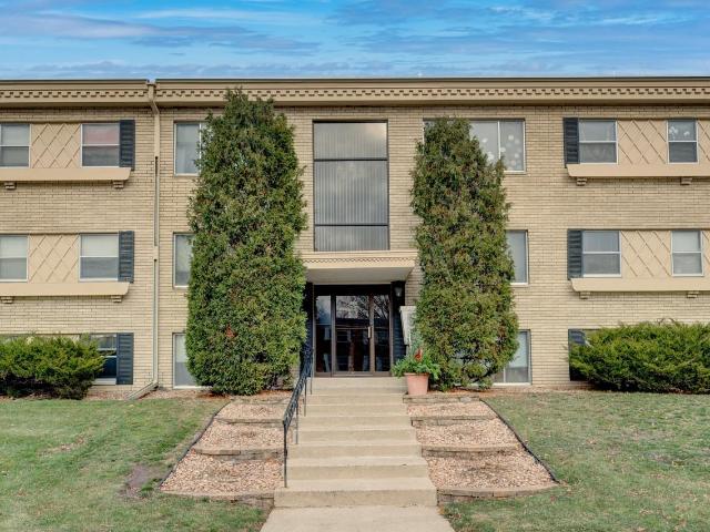 1 Bedroom Apartment for Rent at 1330 Saint Paul AveApt 105 #105, St. Paul, MN 55116 Highland