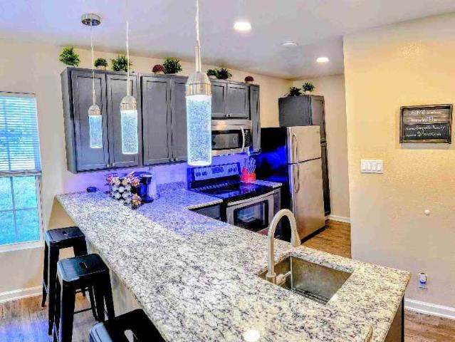 1 Bedroom Apartment for Rent at 1335 Jewett St #2, San Antonio, TX 78237 Los Jardines