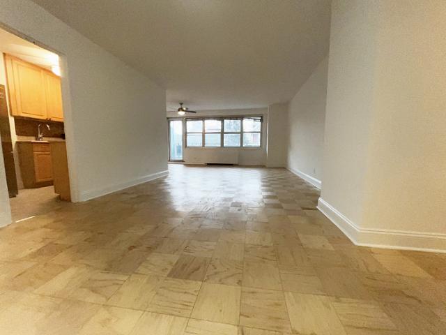 1 Bedroom Apartment for Rent at 135 Ocean Pkwy #2R, New York, NY 11218 Kensington