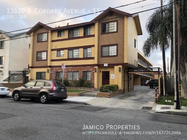 1 Bedroom Apartment for Rent at 13610 Cordary Ave #11, Hawthorne, CA 90250 East Hawthorne