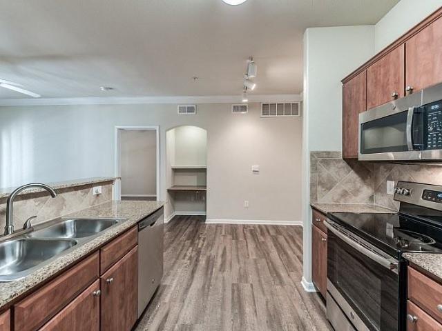 1 Bedroom Apartment for Rent at 1366 Dulles Ave, Sugar Land, TX 77477 Sugar Creek