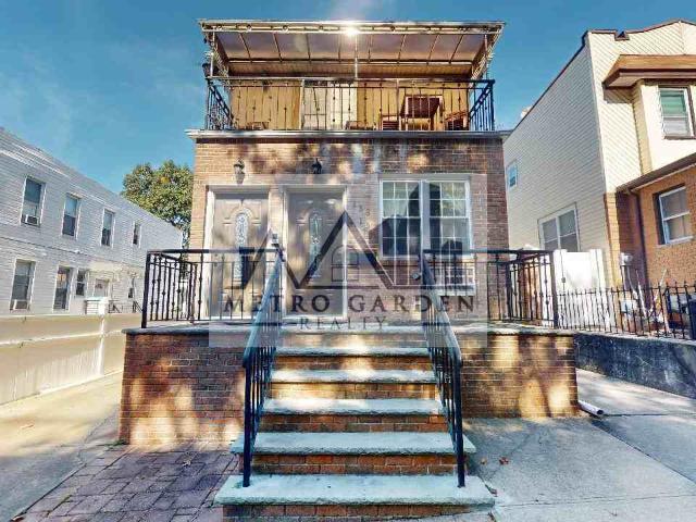 1 Bedroom Apartment for Rent at 138 15 82nd Drive #1R, New York, NY 11435 Briarwood