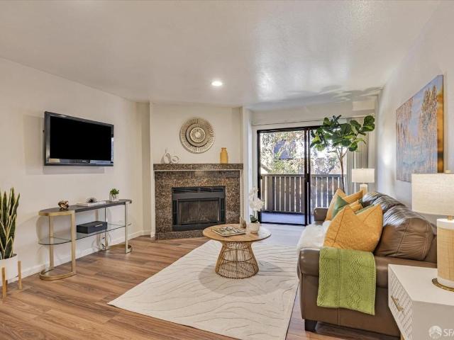 1 Bedroom Apartment for Rent at 1 E Broadway #7A, Long Beach, NY 11561 Central District