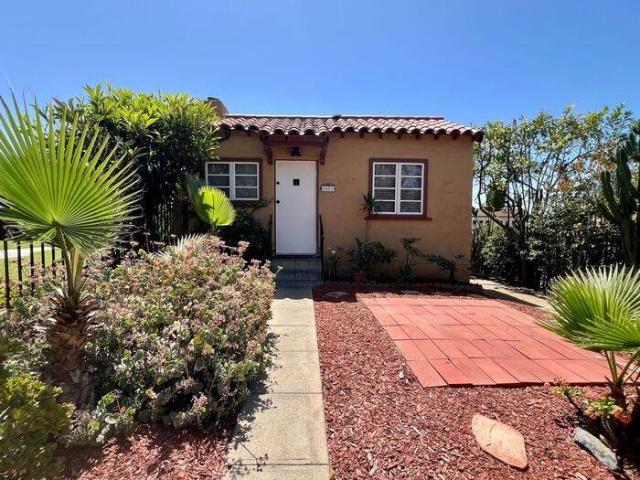 1 Bedroom Apartment for Rent at 2401 G St #2401, San Diego, CA 92102 Sherman Heights