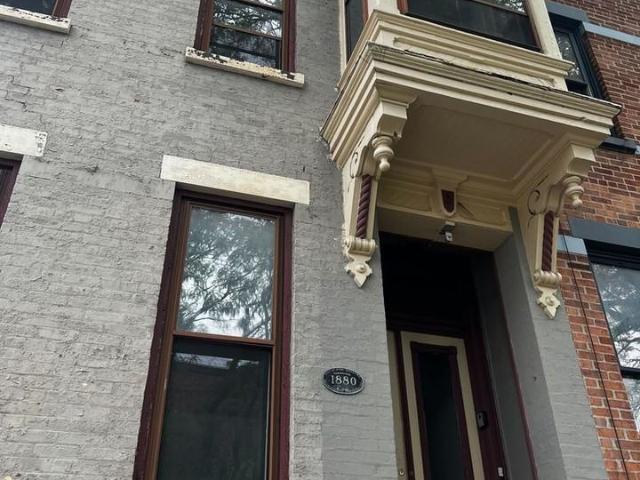1 Bedroom Apartment for Rent at 240 Elm St, Albany, NY 12202 Capitol Hill