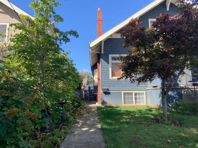 1 Bedroom Apartment for Rent at 2427 Ne 9th Ave #B, Portland, OR 97212 Irvington