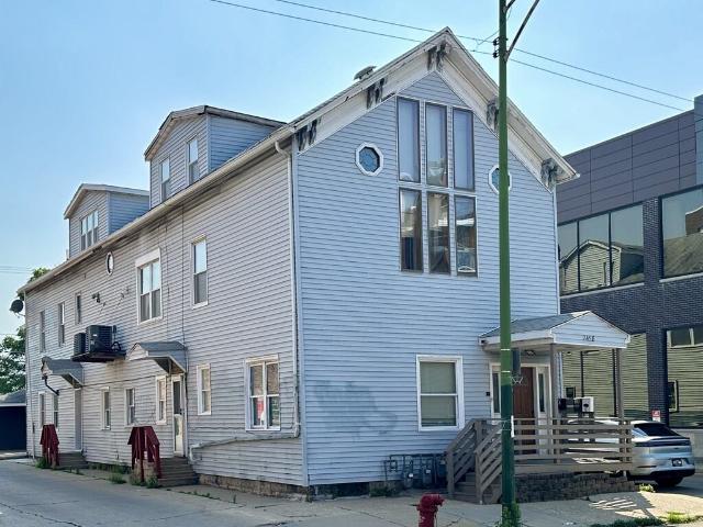 1 Bedroom Apartment for Rent at 2458 N Clybourn Ave #1R, Chicago, IL 60614 Lincoln Park