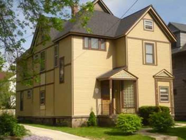 1 Bedroom Apartment for Rent at 246 Charles Ave Se #1, Grand Rapids, MI 49503 East Hills