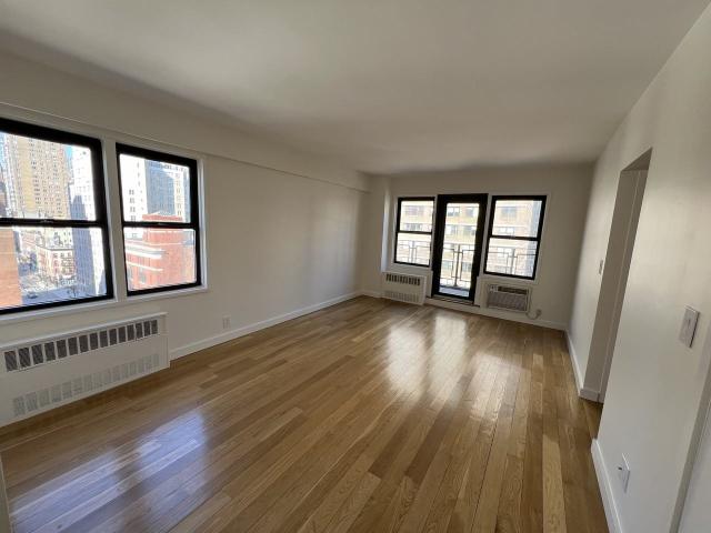 1 Bedroom Apartment for Rent at 248 E 38th St #2C, New York, NY 10016 Murray Hill