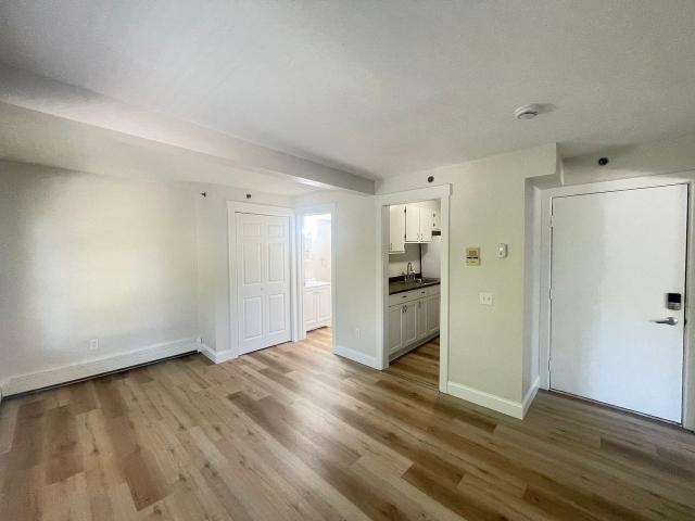 1 Bedroom Apartment for Rent at 251 Pine St #201, Manchester, NH 03103 Kalivas Union