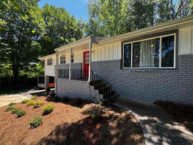 1 Bedroom Apartment for Rent at 2652 Winthrop Rd, College Park, GA 30337
